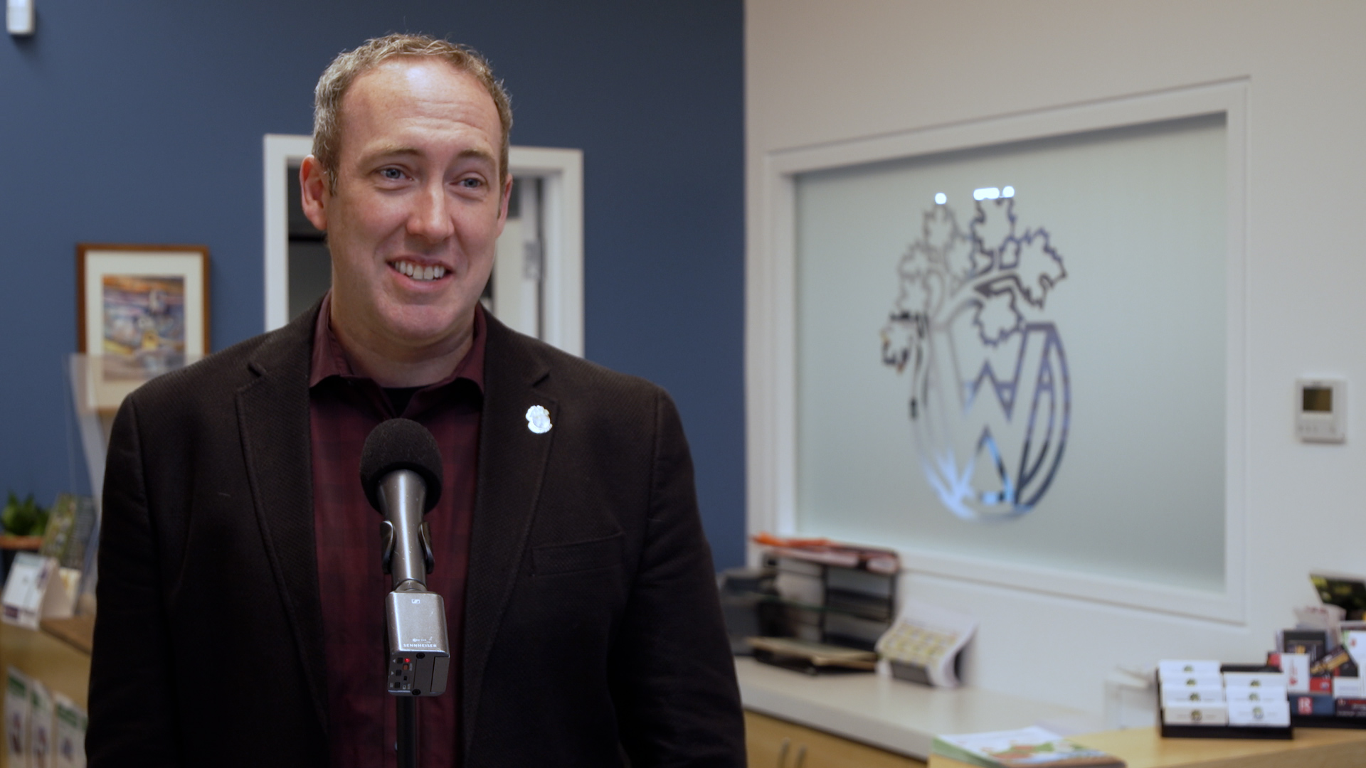 Reportage : Jason Morrison est élu par acclamation pour une 2e fois ...